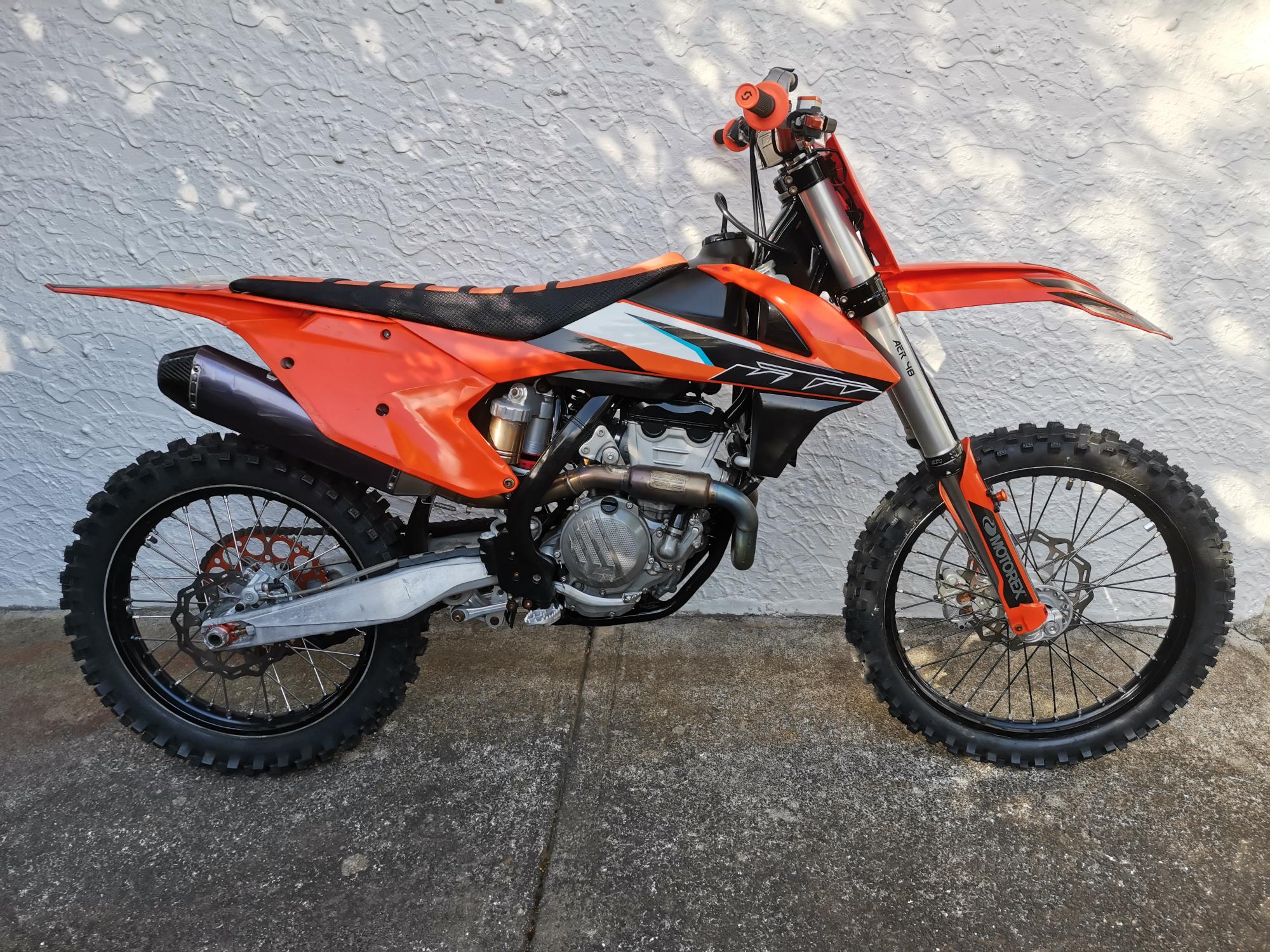 2017 KTM 250 SX-F 4 Stroke, Electric Start, Fuel Injection.